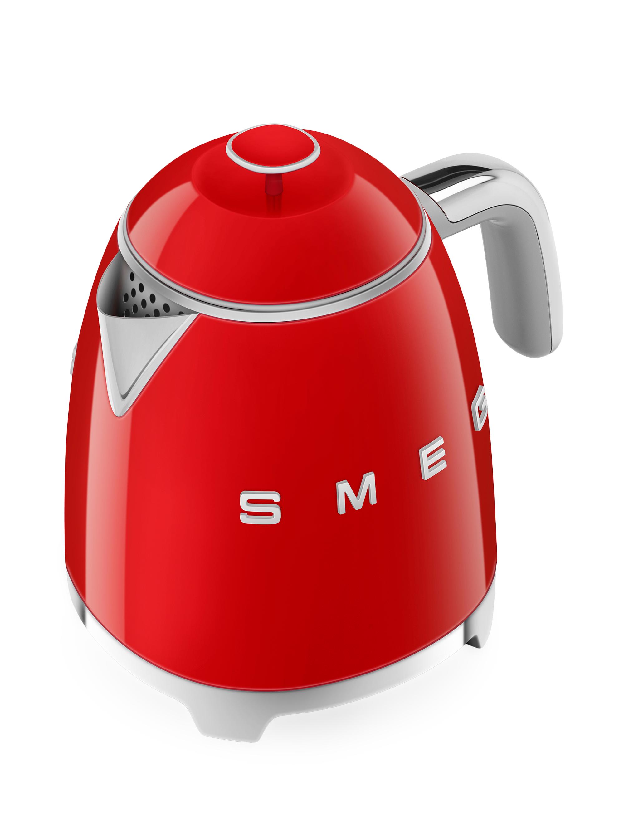Shop Smeg Retro Mini Kettle | Saks Fifth Avenue